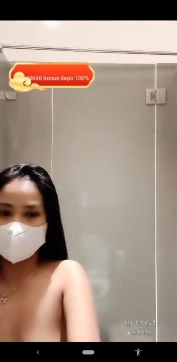 Suka Banget Main Di Toilet