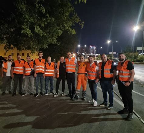 Јавното претпријатие Комунална хигиена Скопје деноноќно реализира активности за одржување на