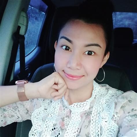 เครือฟ้า ผ้าไหมลาว Nakhon Phanom