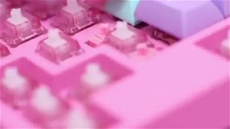 صفحه کلید کیوت رنگی نماشا