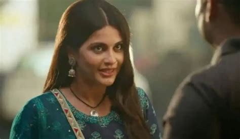 Imlie Atharvas Love At First Sight Imli Recieves Hatred