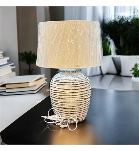 ابجورة بتصميم انيق ومميز 60سم