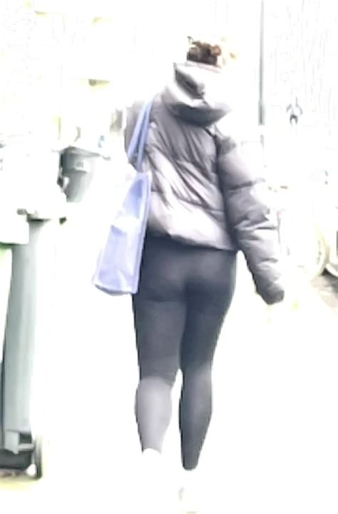 Sexy Ass Slow Mo Walk