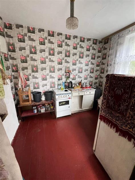 Продається частина будинку Р н Спортивної школи 8 000 Продаж будинків Коростень на Olx