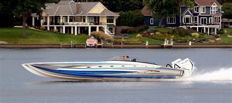 New Star Wars Themed Skater 368 Is Out Of This World Speed On The Water