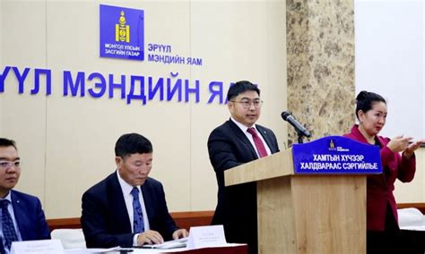 “ЭЕРЭГ ХАНДЛАГА ЭРҮҮЛ ОЮУТАН” уриатай оюутны эрүүл мэндийг дэмжих сарын аян эхэллээ