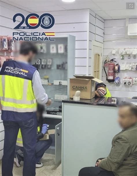 Crackdown On Stolen Mobile Phone Trade As Arrested In Benidorm News Sport Information