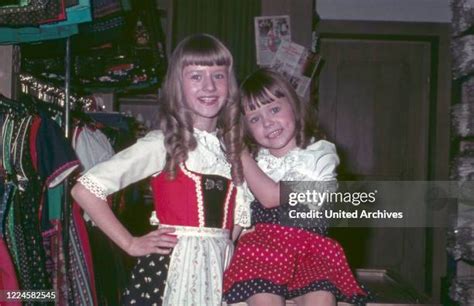 Heidi Sister Photos And Premium High Res Pictures Getty Images