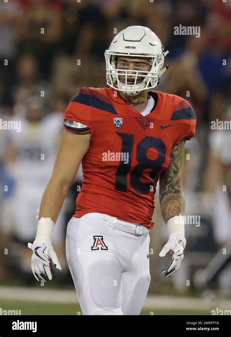 Arizona Linebacker Brandon Rutt 18 In The First Half During An Ncaa