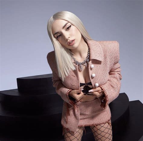 Ava Max Wallpapers 4k HD Ava Max Backgrounds On WallpaperBat
