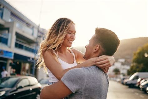200 Deep Conversation Starter For Couples To Build Intimacy - Mums Affairs