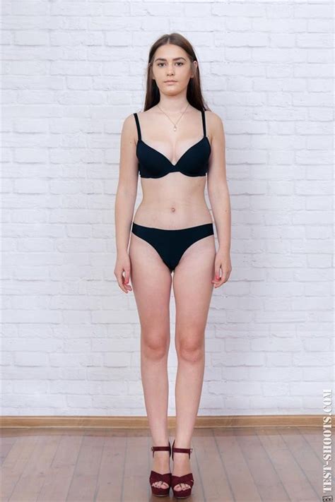 Sanija Student Of Faculty Of Chemistry First Time Poses Naked In Photo Gallery Porn Pics Sex