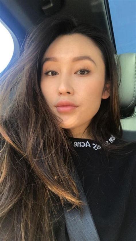 Never Knew Her Lips Were This Big Perfect Facefuck Material Scrolller