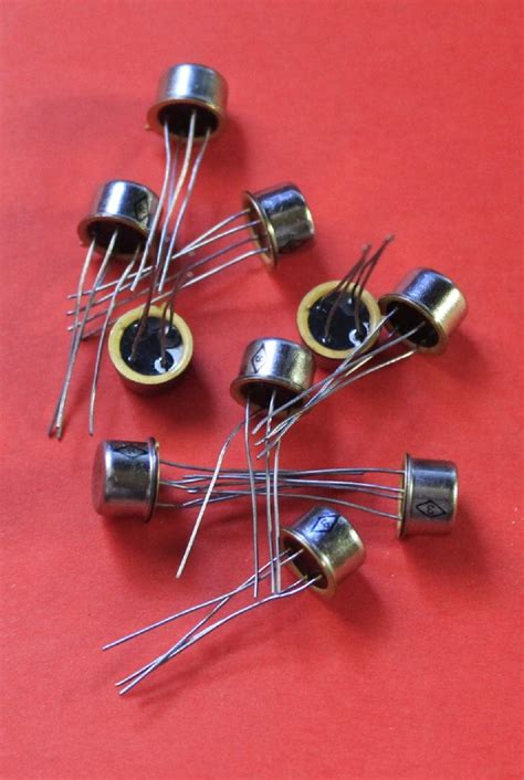 Amazon.com: Transistors Silicon 2P302A (KP302A) Analogue UC714, 2N3791 ...