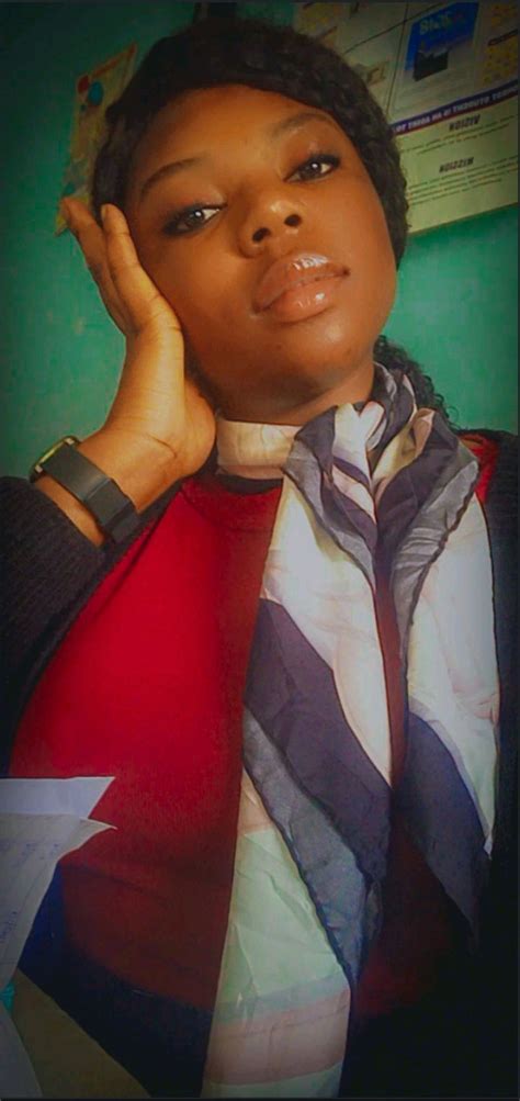 The Simplest Explanation Youll Ever Get 1 You See A Gorgeous Girl At