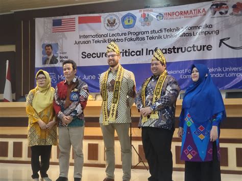 Prodi Teknik Informatika Gelar Kuliah Umum Internasional Secure