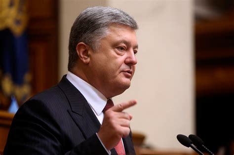 РНБО запровадила санкції проти Порошенка докладно на Kyiv Post