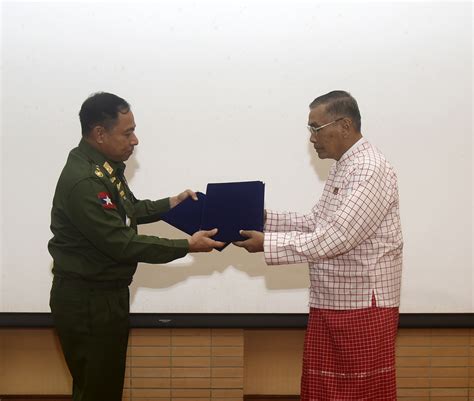 နိုင်ငံတော်၏ငြိမ်းချမ်းရေးဆွေးနွေးရေးအဖွဲ့နှင့် မွန်ပြည်သစ်ပါတီ Nmsp ဒုတိယဥက္ကဋ္ဌ ဦးဆောင်သော င