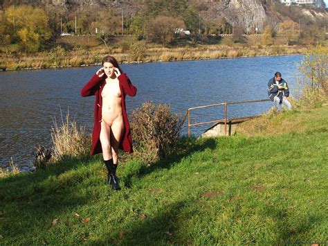 Veronica S Naked Public Dare Veroq Porn Pic