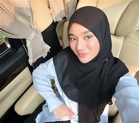 Mualaf, Clara Shinta Nikah Diam-diam di Masjid Tanpa Restu Orangtua | Dream.co.id