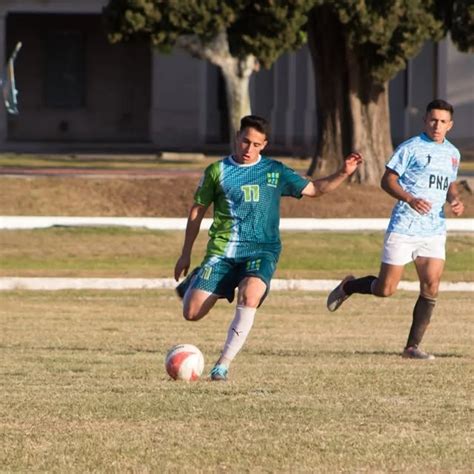 Valentin Botello Valenbotello • Threads Say More