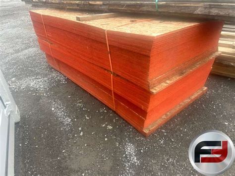 Approximately 70pieces Of 4x8 Sheets Of Plywood Freije And Freije