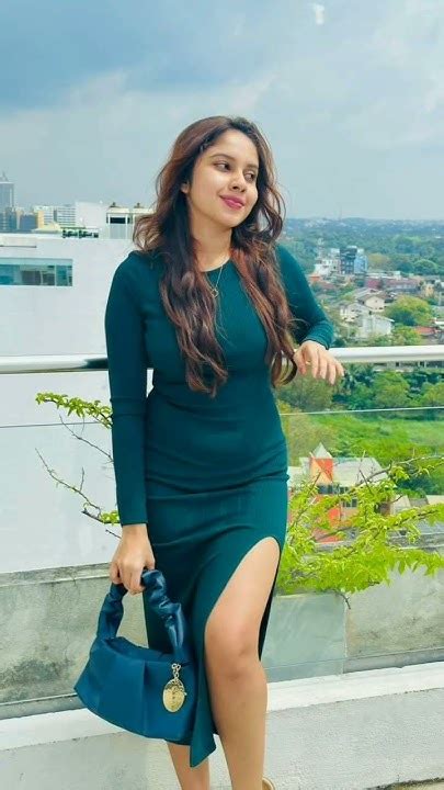 රට යන්න බලාපොරොත්තුවක් තියෙනවා ඒත් අද හෙට නෙවෙයි ️ Youtube