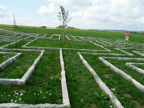 The 3 Circuit Classical Labyrinth Blogmymaze