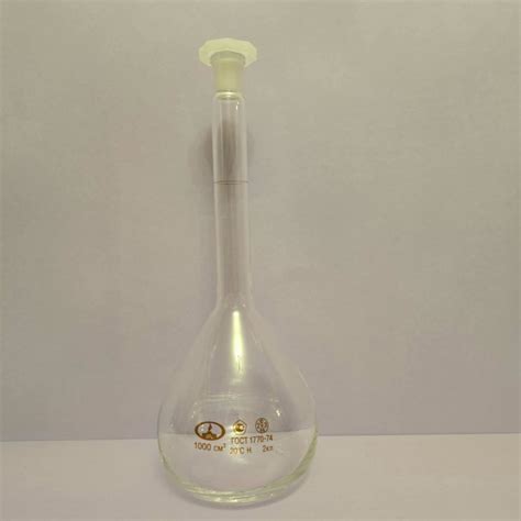 საზომი კოლბა პასტმასის თავსახურით 1000მლ