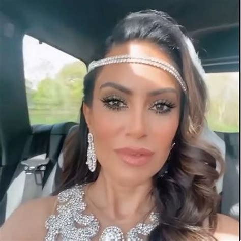 Seema Malhotra Seemaforeverunique Instagram Photos And Design Talk