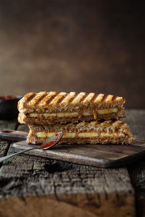 Tosti met banaan en pindakaas recept miljuschka nl – Artofit