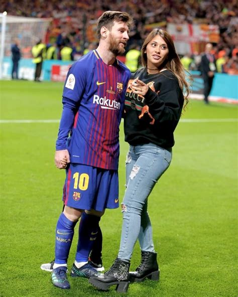 Antonela Roccuzzo Antonela Reccuzzo • Instagram Photos And Videos