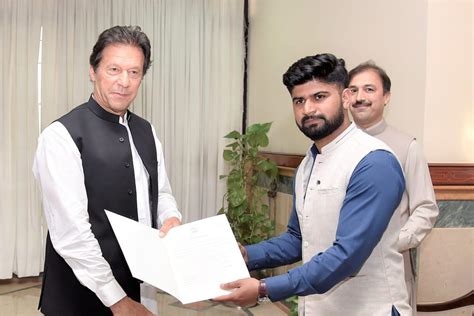 Muhammad Ramiz Raja On Linkedin Allahumdullah Receiving Certificate