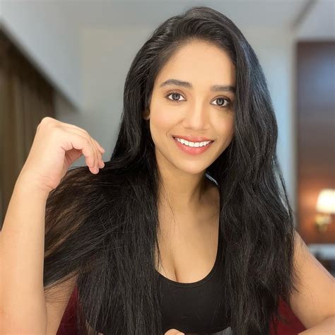 Bushra Shaikh Web Series Wikipedia Pictures Age Height Affairs And