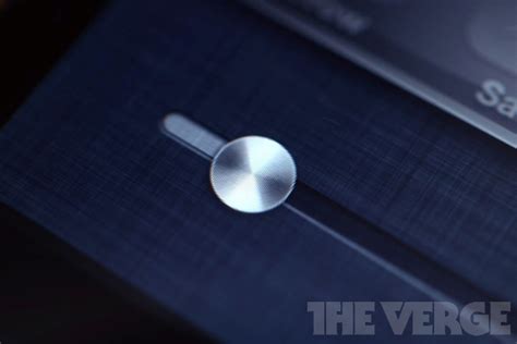 IOS Adjusts Metallic Button Reflections As You Tilt Your Phone The Verge