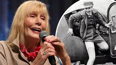 Sally Kellerman Estrela De Mash Morre Aos 84 Anos