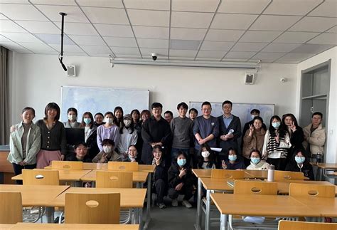 学院举办《独立游戏开发与制作》学术讲座 教育科学与技术学院 学院举办《独立游戏开发与制作》学术讲座 教育科学与技术学院