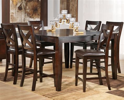 2025 Latest Leon Dining Tables