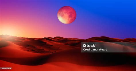 슈퍼 보름달이 뜬 일출에 사하라 사막의 아름다운 모래 언덕 모로코 사하라 사막 Nasa가 제공한 이 이미지의 요소 0명에 대한 스톡 사진 및 기타 이미지 Istock
