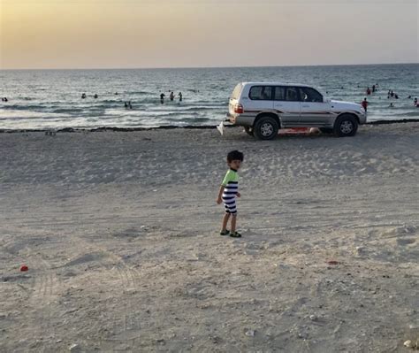 Playa De Dukhan Your Local Beach Advisor