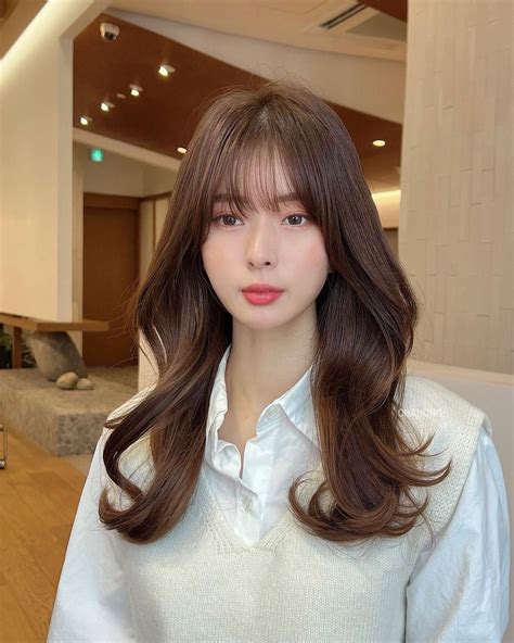 차홍룸 마곡점 김재경원장 보니펌 빌드펌 On Instagram 차홍룸 마곡점 김보나 분위기 가득 여신머리 스타일 엘리자벳펌 디자인🌱 시스루뱅 앞머리로