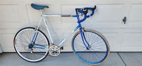 Vintage 63cm Univega Arrowpace Road Bike For Sale
