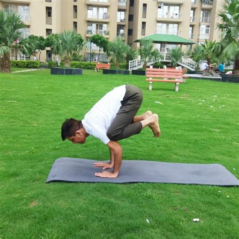 Sanjeev Khanna Personal Yoga Trainer
