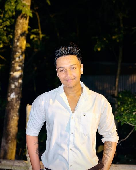 Subhranil Saha (@subhranilsahaofficial) • Threads, Say more