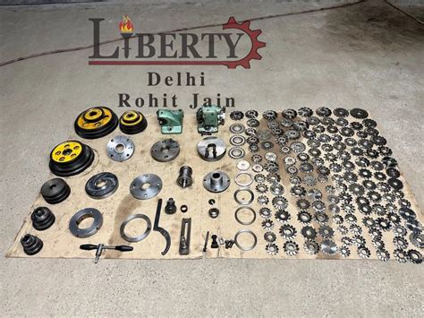 Wmw Gfl 1000 Thread And Worm Milling Machine At ₹ 100000 थ्रेड मिलिंग मशीन In New Delhi Id