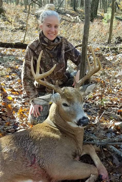 Kendall Jones Fan Friday Chris Nothstein Proudly