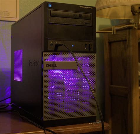 I Just Realised Ddr4 Ram Has A Bulge At The Coonnectors Why Is That R Hardware