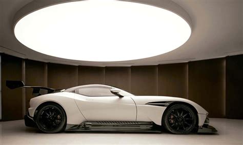 Aston Martin Vulcan Components That Make It Worth The Price