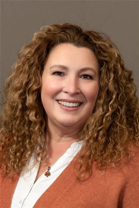 Amanda Eggletons Instagram Twitter And Facebook On Idcrawl