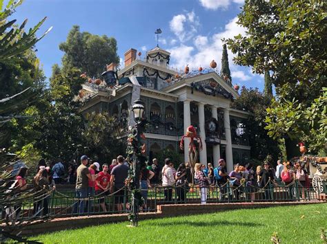 Theres A Secret Cemetery At Disneylands Haunted Mansion — And Its